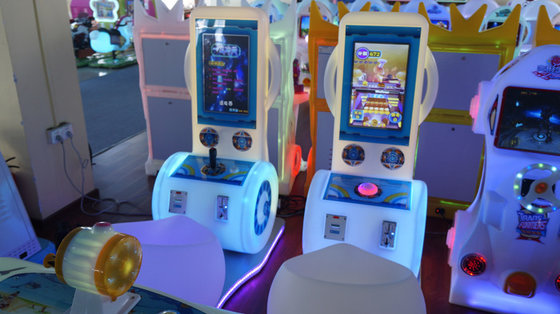Fashionable Kids Simulator Game Machine 17 Inch Lcd High Definition Screen