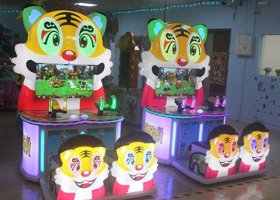 Lovely Tiger Animals Shooting Arcade Machine 42 Inches Display With Two Guns