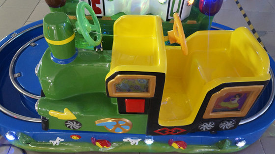 Holiday Resorts Coin Operated Boat / Amusement Rides Iron And Hardware Material