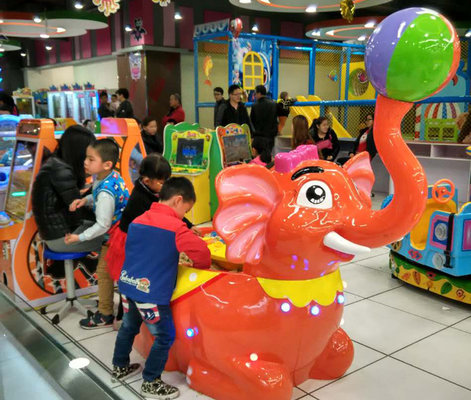 Amusement Park Fiberglass Sand Table Elephant Shape Indoor Equipment