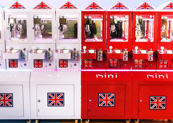Mini Toy Arcade Crane Machine / Claw Vending Machine Hardware Material