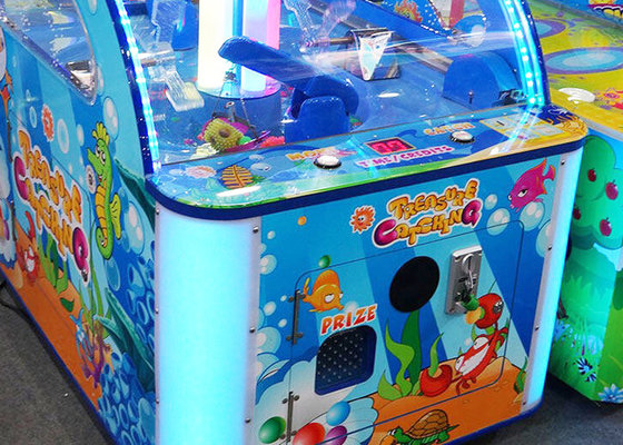 Amusement Arcade Machines / Gift Vending Machine Treasure Catching Water Ball Vending