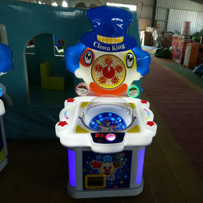 Clown King Lollipops Automatic Vending Machine Attractive Appearance