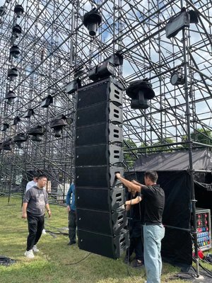 ARE Audio Line Array Outdoor System Monitor System with Eight Dual 12" Full Range and Four 24" Bandpass Subwoofers