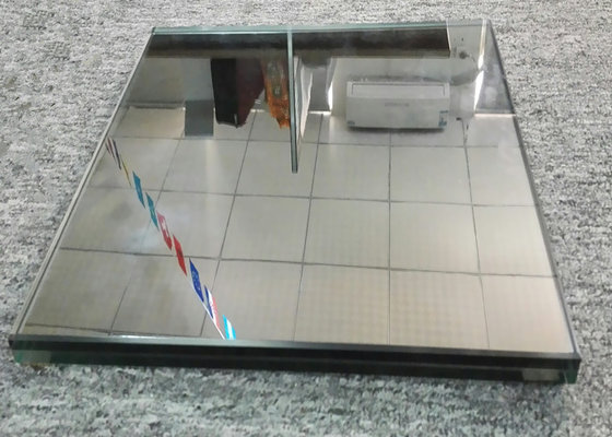 Golden Tempered Reflective Laminated Glass Flat Shape Low Eradiation Fuction
