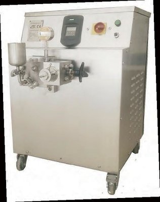 High pressure homogenizer  Graphene / carbon nanotube dispersion Preparation of PEDOT