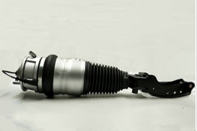 Left Front Air Suspension Shock Absorbers For Audi Q7 4L VW Touareg Porsche