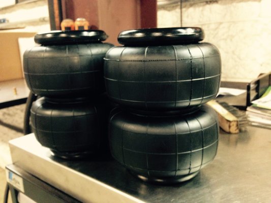 Air Bags Suspension Air Lift D2500 2500lb Reducing Vibration Air Ride Suspension For Pickup Trucks