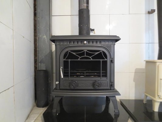 Customized Free Standing Wood Burning Stove , Smokeless Wood Burning Stove