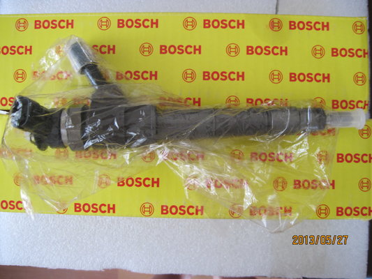 China BOSCH Original Injector 0445110250 for MAZDA 2.5D WLAA-13-H50 /WLAA13H50 supplier