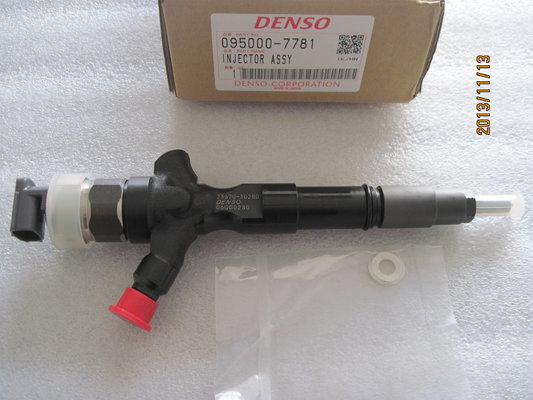 China DENSO Injector 095000-7781/23670-30280/23670-09070/23670-09330/23670-39316/23670-39315 supplier