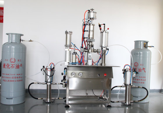 Spray Can R22 Refrigerant Gas Filling Machine 100ml-1000ml PLC Control