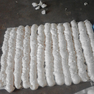 Aerosol Can PU Foam Filling Machine, Pneumatic  PU Foam Spray Filling Equipment