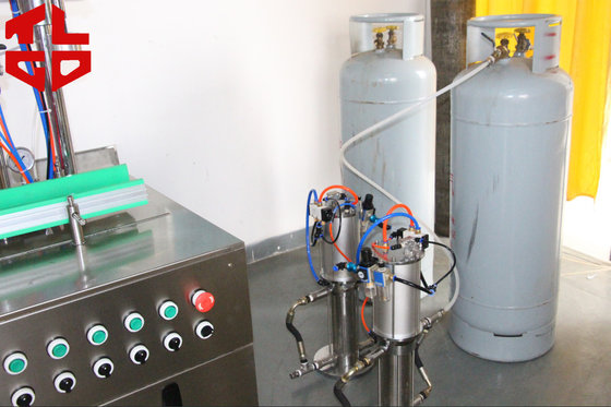 Automatic Aerosol Spray Filling Machine For Wedding Snow Sprays
