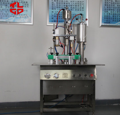 Aerosol LPG Gas Filling Machine , Butane Gas Lighter Filling Machines 2000-3000cans/Shift