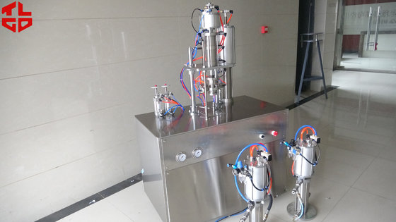 Semi Auto Aerosol Crimping Machine , Under Cap Vacuum Refrigerant Filling Equipment