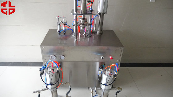 Under Cap Vacuum Refrigerant Freon R134a Aerosol Filling System For Tin Plate Cans