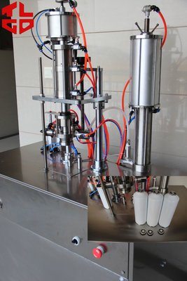 Under Cap Vacuum Semi Automatic Aerosol Filling Equipment Low Failure Rate