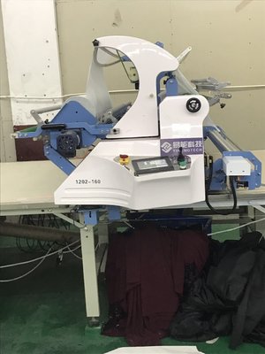 YINENG Garment Automatic Fabric Spreading Machine