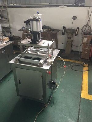 Blister Packing Machine Manufacturers 8-15 Times / Min One Year Warranty