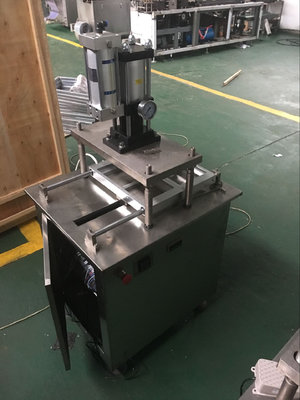 High Speed Soft Paper Three Dimensional Packaging Machine 380V 50-60Hz