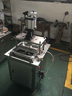 Three Dimensiona Film Packaging Machine Triangle Bag Peas Packing Machine