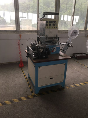 YSS-586 multifunction label cutting & end fold