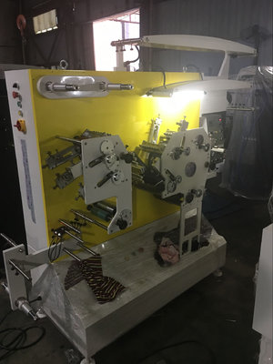 Non - woven Shopping Bag Flexo Fabric Label Printing Machine Four Color Printer