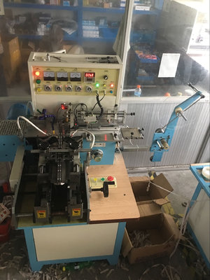 YSS-581 Multifunction Label Cutting And Folding Machine 1300L*1100W*1500Hmm