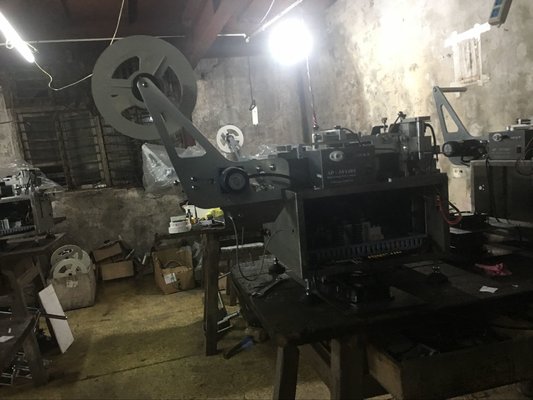 Micro Computer Woven Die Cut Sticker Machine With Heating Device