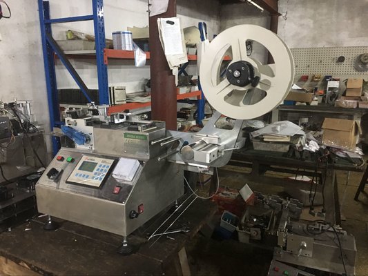 Automatic Woven Label Cutting Machine / Tape Ribbon Cutter Machine