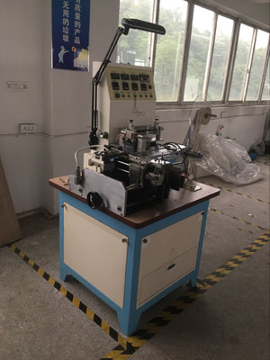 Automatic Folding Label Die Cutting Machine Centre Fold 1250L*900W*1400Hmm
