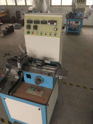 Fast Piece Cutting Automatic Label Cutter Machine 220V / 110VAC