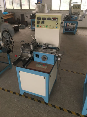 Adjustable Cold CuttingAutomatic Label Cutter Machine 1500W CE
