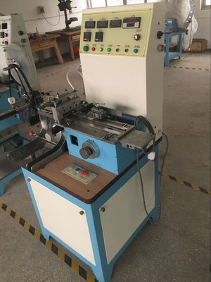 Piece Cut Automatic Label Cutting Machine 0-200/Min YSS-286
