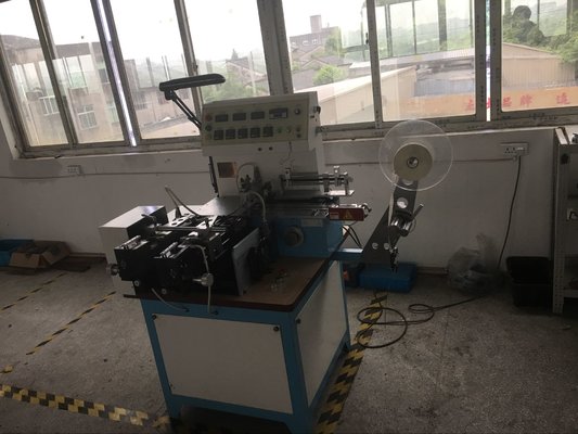 Label Cutting And Folding Machine / Hot Melt Labeling Machine