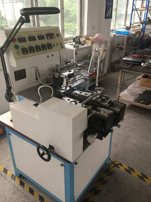 Hot Cutting Label Folding Machine / End Fold Label Cutter Machine