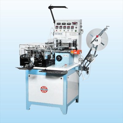 Professional Woven Label Cut And Fold Machine 2000W Yisheng