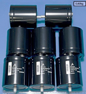 EPCOS B43586-S9418-Q1 8PCS s original new capacitor