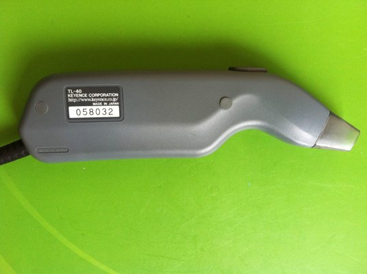 Original authentic Japan Keane laser sensor KEYENCE model TL-40