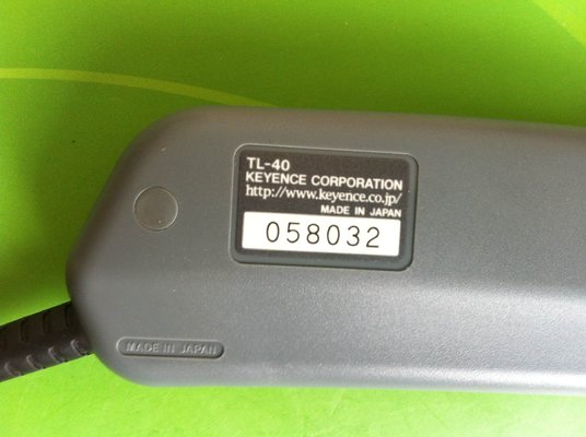 Original authentic Japan Keane laser sensor KEYENCE model TL-40