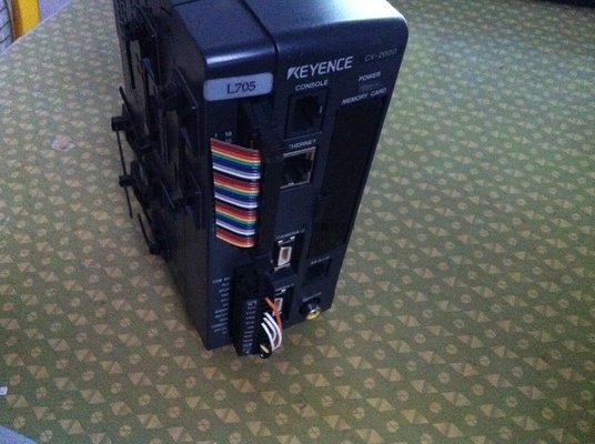 Authentic Japan KEYENCE keyence vision systems video systems CV-2000 clearance sale