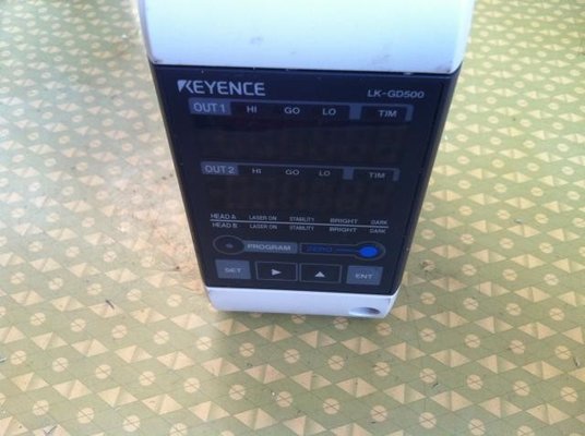 Genuine KEYENCE keyence high precision laser displacement detector controller LK-G3000