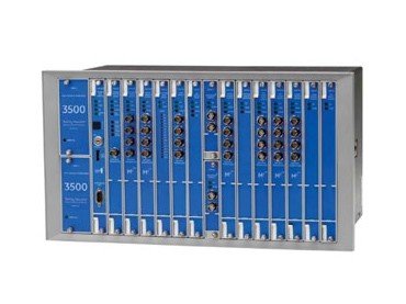 3500/93 LCD Display Face Mounting1 – The display installs directly over the front panel of any 3500 rack using a special