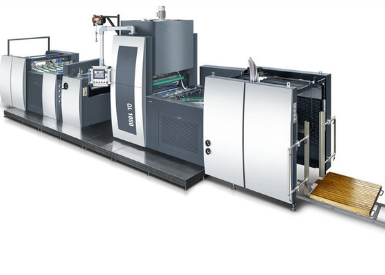 Books Wall Charts Fully Automatic Lamination Machine Vertical Energy Saving