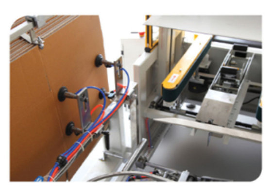 KW-KX550 automatic box-opening machine can be used in conjunction with 600 automatic sealing machine