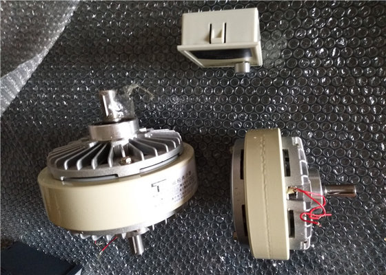Output Shaft Magnetic Powder Clutch 50NM 24V 1.8 A For Slitters Powder Clutch True Engin supplier