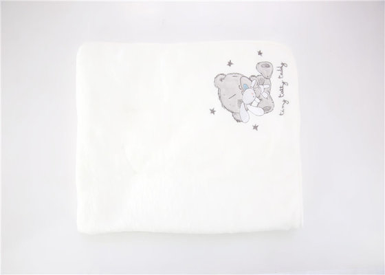 Fashionable Baby Soft Swaddle Blanket , Flannel Swaddle Blanket Super Weather Ability
