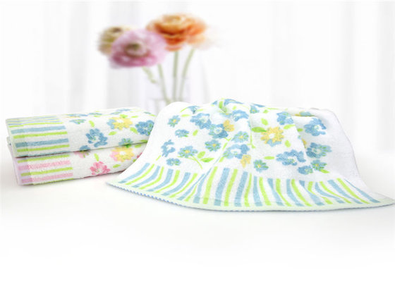 Comfortable Smooth Baby Face Towel For Infants Anti - Hook Rinses Easily