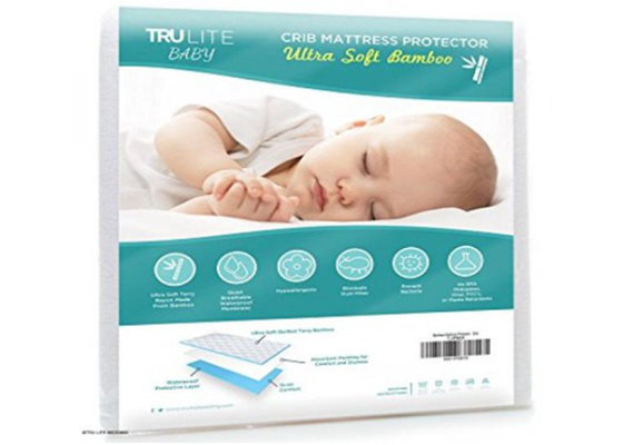 Non Slip Baby Cot Mattress Protector , Infant Mattress Pad Softest Bamboo Rayon Fiber